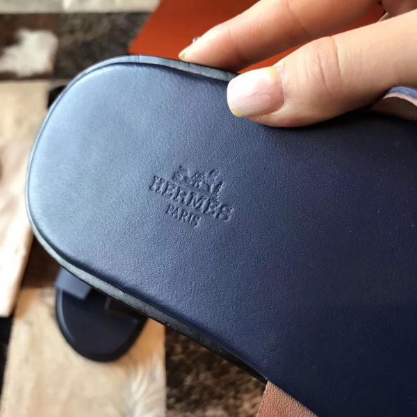 Replica Hermes Izmir Sandals In Sapphire Epsom Leather Replica Hermes Izmir Sandals In Sapphire Epsom Leather